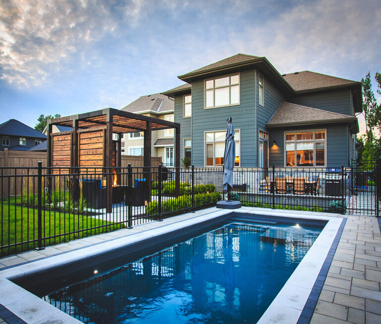 Outdoor Vinyl Pool – Up to 450 ft2 surface area (with Vinyl over steel ...