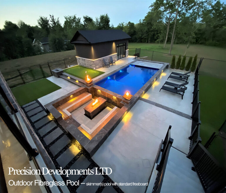 Outdoor Fibreglass Pool –skimmer(s) pool with standard freeboard - Pool ...